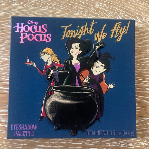 Disney | Makeup | New Disney Hocus Pocus Eyeshadow Palette | Poshmark
